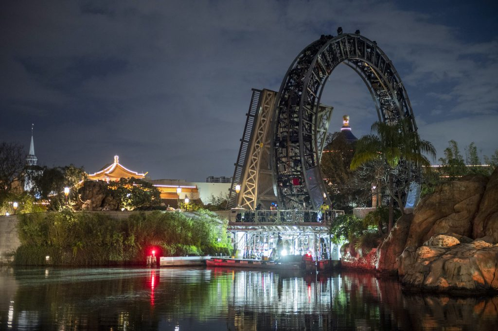 Watch giant pyro platform being built for new Disney spectacular – Paul ...